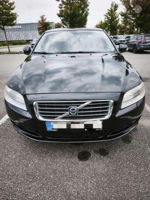Black Volvo S80 2008 in Klaipeda, with an engine capacity of 2.52 L and mileage of 414 thousand km for 3900 €, photo  on AUTOMOTO.COM.LV