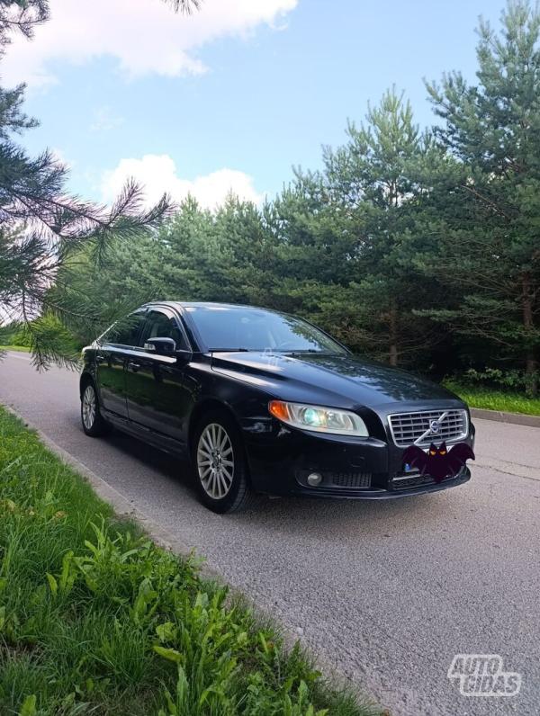 Volvo S80 2008 Šauļi vietnē Melns Volvo S80 2008 Šauļi, ar dzinēja tilpumu 3.20 L un nobraukumu 270 tūkst. km par 1800 €, foto 5 vietnē AUTOMOTO.COM.LV