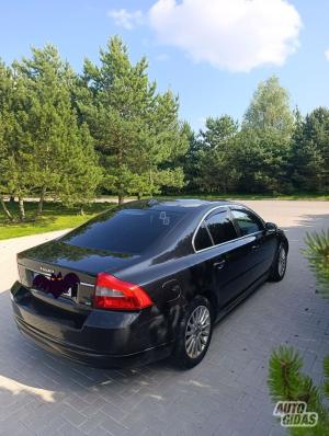 Black Volvo S80 2008 in Siauliai, with an engine capacity of 3.20 L and mileage of 270 thousand km for 1800 €, photo 6 on AUTOMOTO.COM.LV