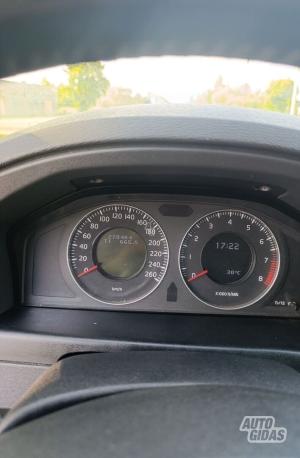 Black Volvo S80 2008 in Siauliai, with an engine capacity of 3.20 L and mileage of 270 thousand km for 1800 €, photo 9 on AUTOMOTO.COM.LV