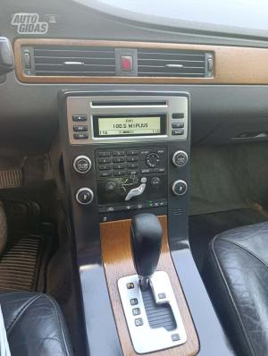 Black Volvo S80 2008 in Siauliai, with an engine capacity of 3.20 L and mileage of 270 thousand km for 1800 €, photo 11 on AUTOMOTO.COM.LV