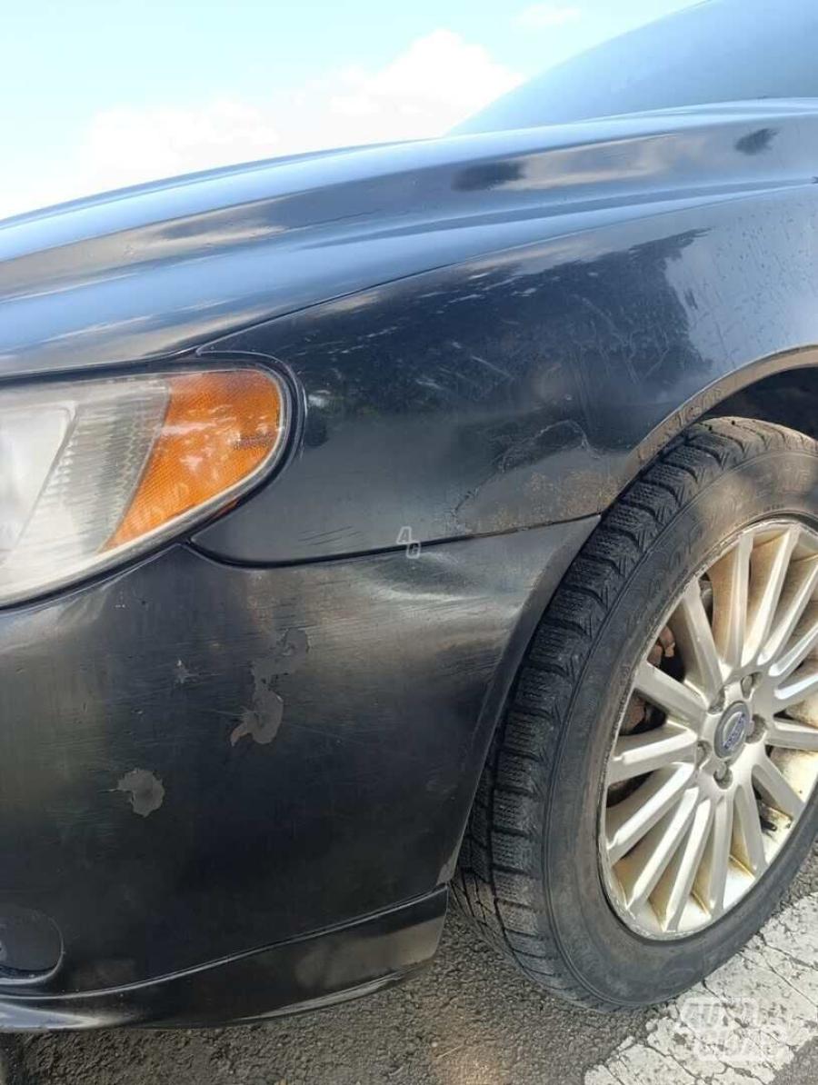 Black Volvo S80 2008 in Siauliai, with an engine capacity of 3.20 L and mileage of 270 thousand km for 1800 €, photo 21 on AUTOMOTO.COM.LV