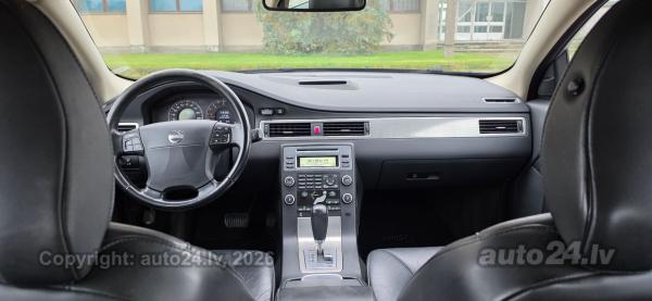 Melns Volvo S80 2008 Tallina, ar dzinēja tilpumu 2.40 L un nobraukumu 303 tūkst. km par 5500 €, foto 8 vietnē AUTOMOTO.COM.LV