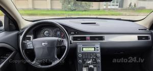 Black Volvo S80 2008 in Tallinn, with an engine capacity of 2.40 L and mileage of 303 thousand km for 5500 €, photo 9 on AUTOMOTO.COM.LV