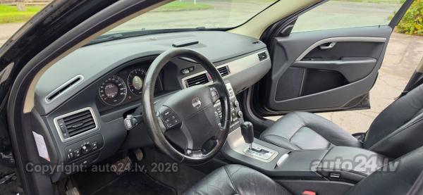 Melns Volvo S80 2008 Tallina, ar dzinēja tilpumu 2.40 L un nobraukumu 303 tūkst. km par 5500 €, foto 11 vietnē AUTOMOTO.COM.LV