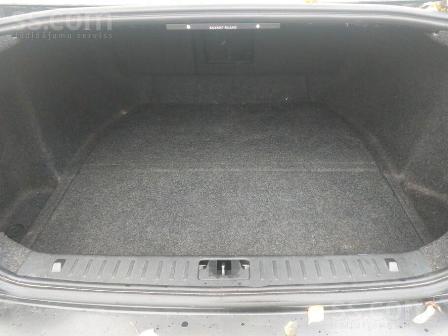 Melns Volvo S80 2008 Rīga, ar dzinēja tilpumu 2.40 L un nobraukumu 440 tūkst. km par 1400 €, foto 6 vietnē AUTOMOTO.COM.LV