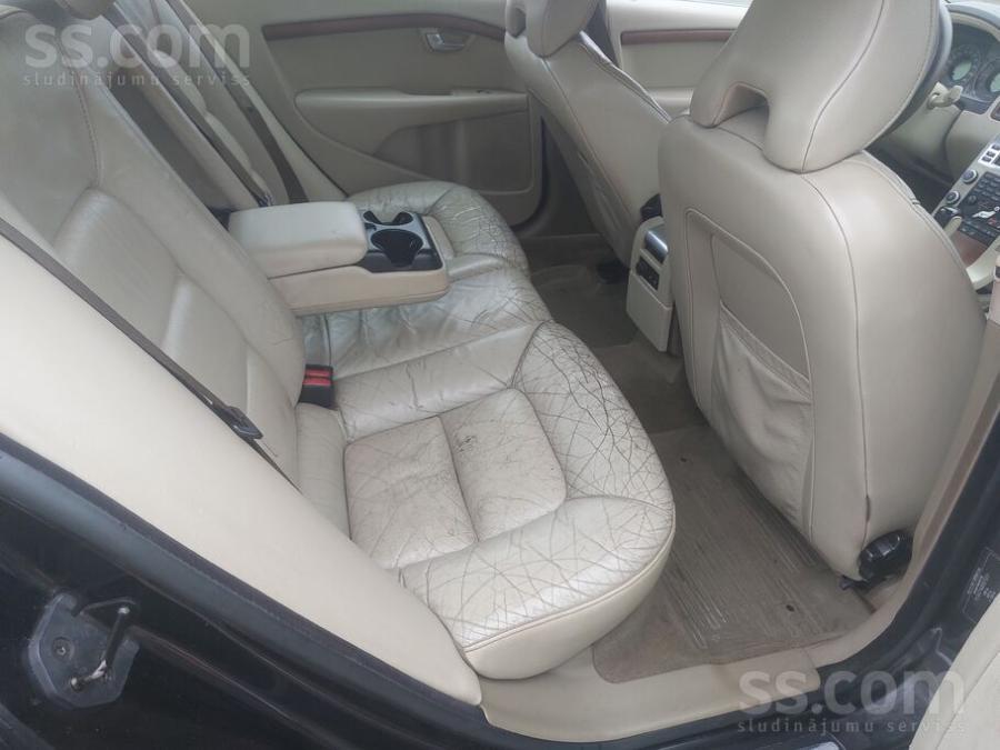 Melns Volvo S80 2008 Rīga, ar dzinēja tilpumu 2.40 L un nobraukumu 440 tūkst. km par 1400 €, foto 8 vietnē AUTOMOTO.COM.LV