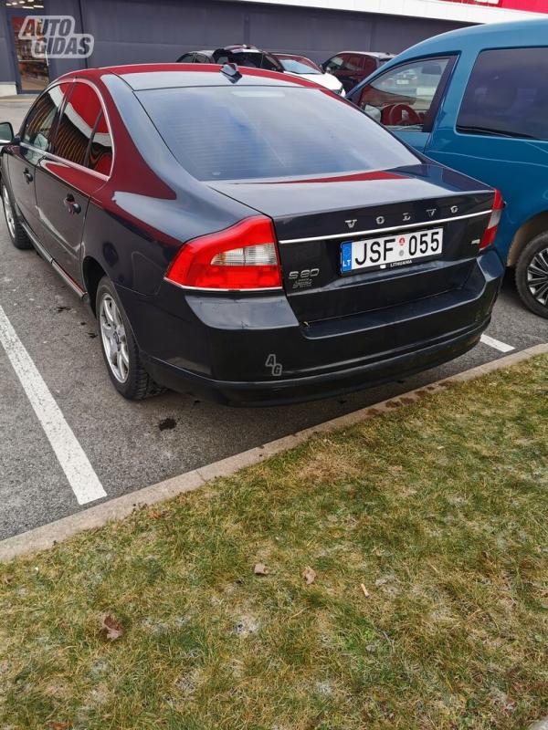 Melns Volvo S80 2009 Klaipėda, ar dzinēja tilpumu 1.60 L un nobraukumu 360 tūkst. km par 3000 €, foto 2 vietnē AUTOMOTO.COM.LV