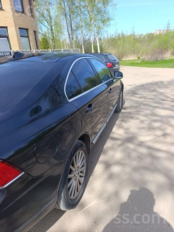 Melns Volvo S80 2009 Daugavpils, ar dzinēja tilpumu 2.40 L un nobraukumu 290 tūkst. km par 5500 €, foto 6 vietnē AUTOMOTO.COM.LV