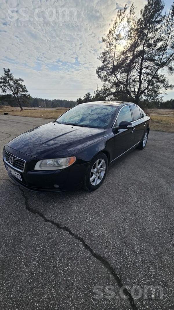 Melns Volvo S80 2009 Tukums, ar dzinēja tilpumu 2.40 L un nobraukumu 405 tūkst. km par 3600 €, foto 1 vietnē AUTOMOTO.COM.LV