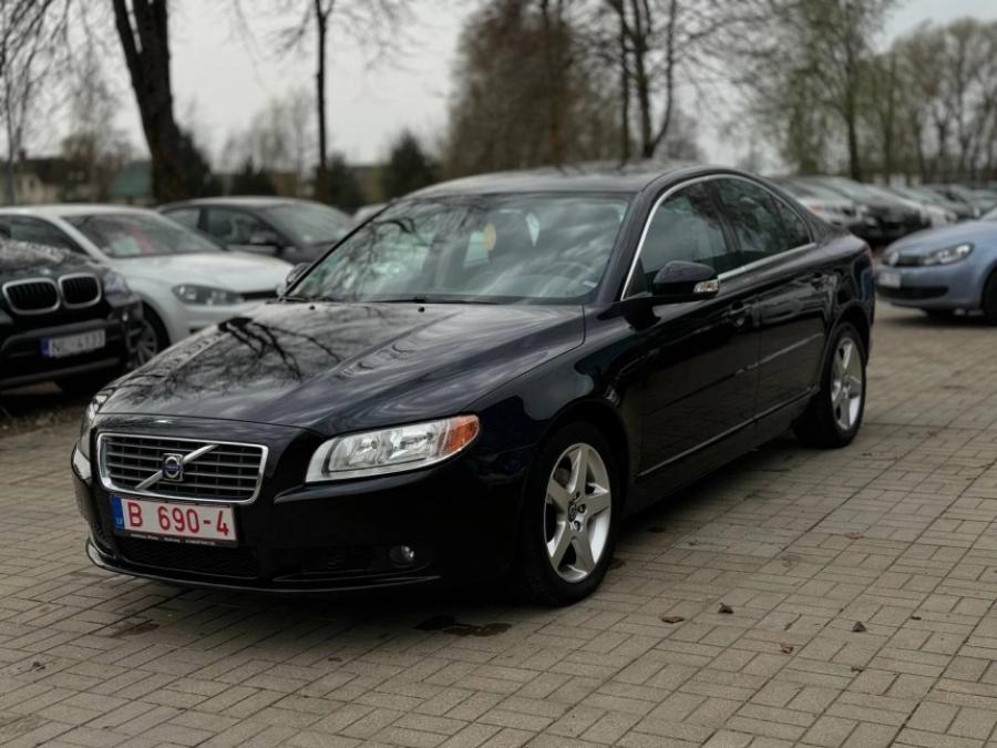 Melns Volvo S80 2009 Rīga, ar dzinēja tilpumu 2.40 L un nobraukumu 251 tūkst. km par 6999 €, foto 1 vietnē AUTOMOTO.COM.LV