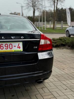 Melns Volvo S80 2009 Rīga, ar dzinēja tilpumu 2.40 L un nobraukumu 251 tūkst. km par 6999 €, foto 10 vietnē AUTOMOTO.COM.LV