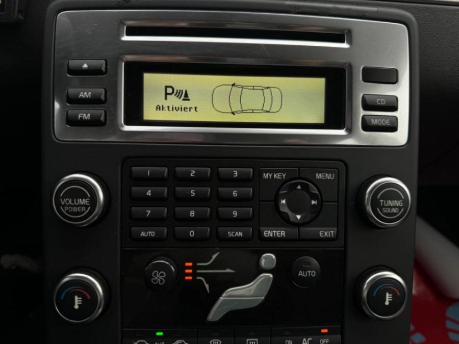 Melns Volvo S80 2009 Rīga, ar dzinēja tilpumu 2.40 L un nobraukumu 251 tūkst. km par 6999 €, foto 24 vietnē AUTOMOTO.COM.LV