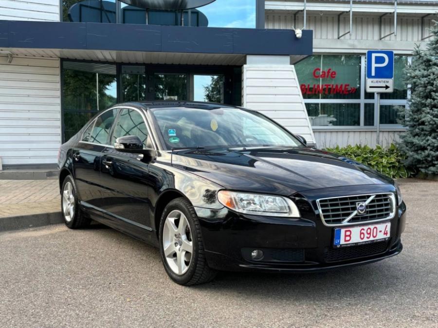 Melns Volvo S80 2009 Rīga, ar dzinēja tilpumu 2.40 L un nobraukumu 251 tūkst. km par 6999 €, foto 36 vietnē AUTOMOTO.COM.LV