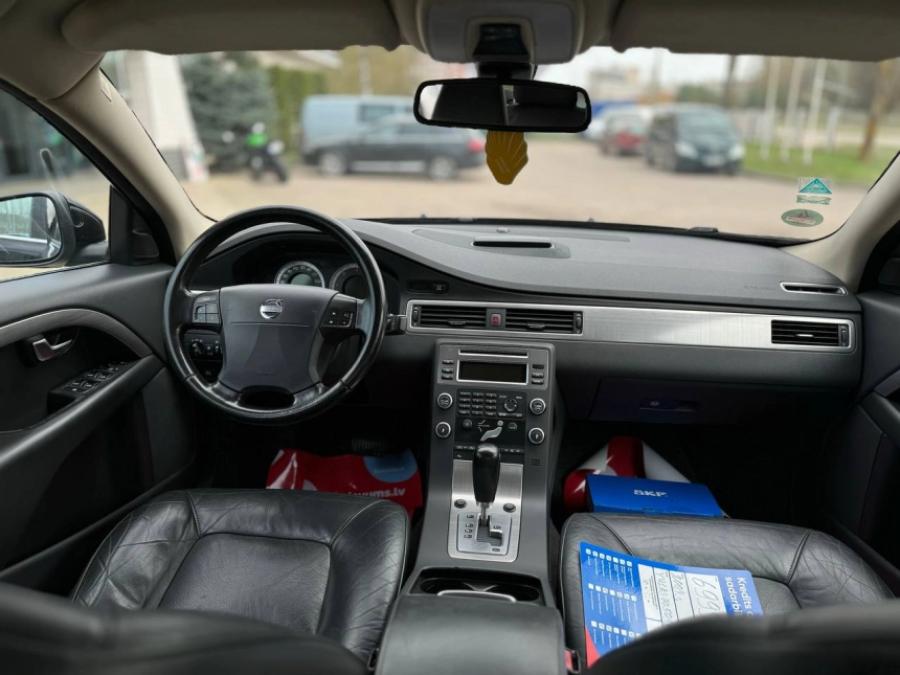 Melns Volvo S80 2009 Rīga, ar dzinēja tilpumu 2.40 L un nobraukumu 251 tūkst. km par 6999 €, foto 50 vietnē AUTOMOTO.COM.LV