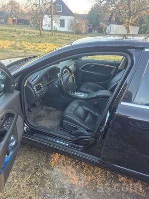 Melns Volvo S80 2009 Bauska, ar dzinēja tilpumu 2.40 L un nobraukumu 281 tūkst. km par 3200 €, foto 9 vietnē AUTOMOTO.COM.LV
