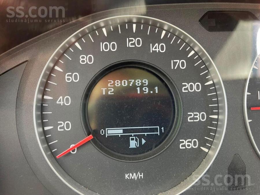 Melns Volvo S80 2009 Rīga, ar dzinēja tilpumu 2.40 L un nobraukumu 0 tūkst. km par 4650 €, foto 14 vietnē AUTOMOTO.COM.LV