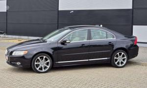 Melns Volvo S80 2009 Kupiškis, ar dzinēja tilpumu 2.40 L un nobraukumu 296 tūkst. km par 3500 €, foto 7 vietnē AUTOMOTO.COM.LV