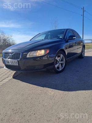 Melns Volvo S80 2009 Ludza, ar dzinēja tilpumu 2.40 L un nobraukumu 310 tūkst. km par 3800 €, foto 4 vietnē AUTOMOTO.COM.LV