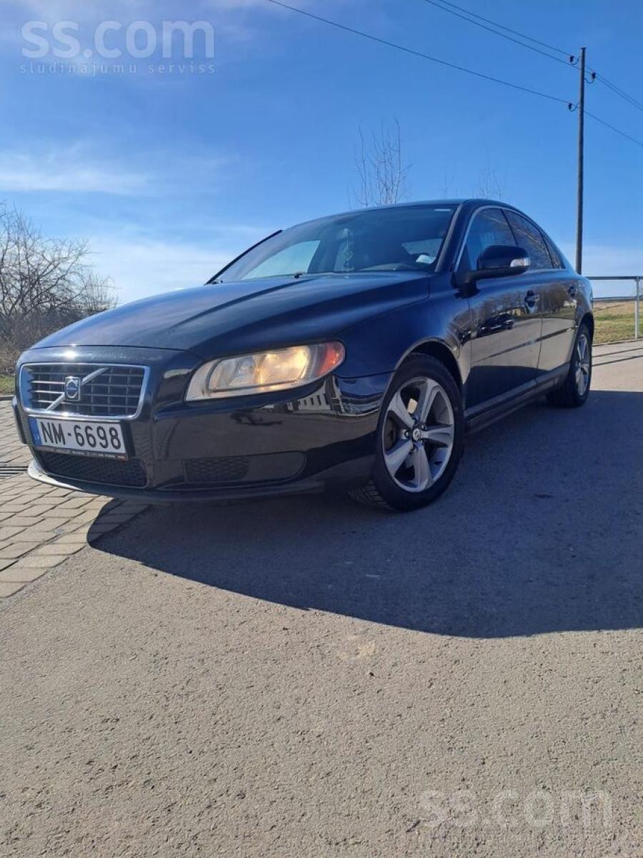 Melns Volvo S80 2009 Ludza, ar dzinēja tilpumu 2.40 L un nobraukumu 310 tūkst. km par 3800 €, foto 4 vietnē AUTOMOTO.COM.LV