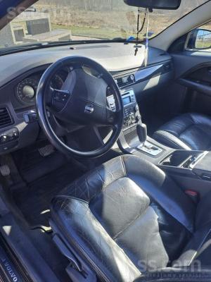 Melns Volvo S80 2009 Ludza, ar dzinēja tilpumu 2.40 L un nobraukumu 310 tūkst. km par 3800 €, foto 11 vietnē AUTOMOTO.COM.LV