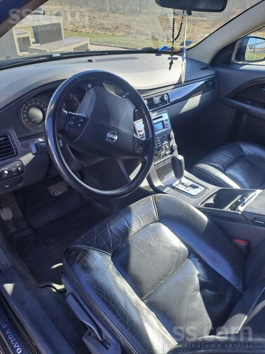 Melns Volvo S80 2009 Ludza, ar dzinēja tilpumu 2.40 L un nobraukumu 310 tūkst. km par 3800 €, foto 11 vietnē AUTOMOTO.COM.LV
