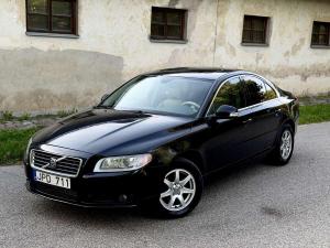 Black Volvo S80 2009 in Vilnius, with an engine capacity of 2.40 L and mileage of 295 thousand km for 2000 €, photo 3 on AUTOMOTO.COM.LV