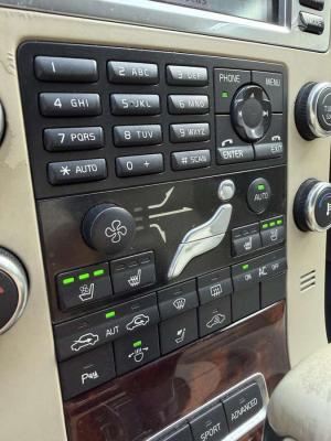 Melns Volvo S80 2009 Viļņa, ar dzinēja tilpumu 2.40 L un nobraukumu 295 tūkst. km par 2000 €, foto 11 vietnē AUTOMOTO.COM.LV