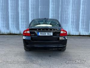 Black Volvo S80 2009 in Paide, with an engine capacity of 2.40 L and mileage of 257 thousand km for 7290 €, photo 8 on AUTOMOTO.COM.LV
