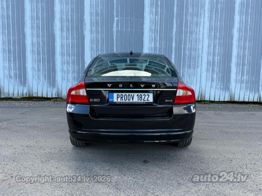 Black Volvo S80 2009 in Paide, with an engine capacity of 2.40 L and mileage of 257 thousand km for 7290 €, photo 8 on AUTOMOTO.COM.LV