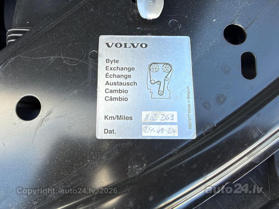 Black Volvo S80 2009 in Paide, with an engine capacity of 2.40 L and mileage of 257 thousand km for 7290 €, photo 21 on AUTOMOTO.COM.LV