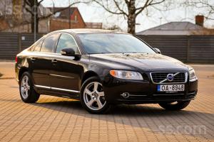 Black Volvo S80 2010 in Jelgava, with an engine capacity of 2.00 L and mileage of 0 thousand km for 10399 €, photo 3 on AUTOMOTO.COM.LV