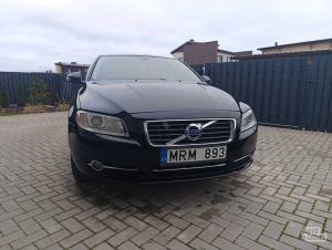 Black Volvo S80 2010 in Siauliai, with an engine capacity of 2.40 L and mileage of 314 thousand km for 6300 €, photo 10 on AUTOMOTO.COM.LV