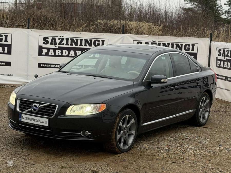 Melns Volvo S80 2010 Viļņa, ar dzinēja tilpumu 3.00 L un nobraukumu 241 tūkst. km par 5600 €, foto 2 vietnē AUTOMOTO.COM.LV