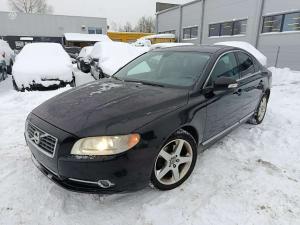 Black Volvo S80 2010 in Ukmerge, with an engine capacity of 2.00 L and mileage of 310 thousand km for 3450 €, photo  on AUTOMOTO.COM.LV