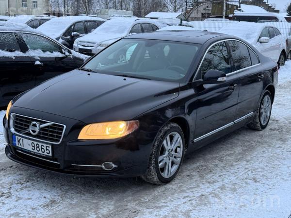 Melns Volvo S80 2010 Rīga, ar dzinēja tilpumu 2.00 L un nobraukumu 416 tūkst. km par 3900 €, foto 1 vietnē AUTOMOTO.COM.LV