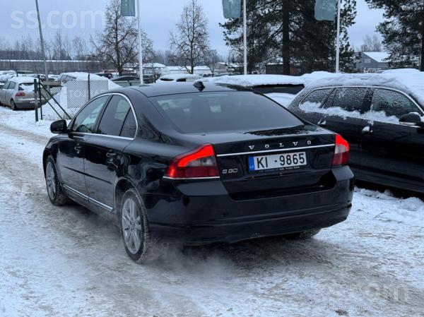 Melns Volvo S80 2010 Rīga, ar dzinēja tilpumu 2.00 L un nobraukumu 416 tūkst. km par 3900 €, foto 4 vietnē AUTOMOTO.COM.LV