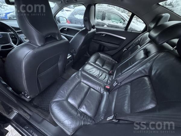 Melns Volvo S80 2010 Rīga, ar dzinēja tilpumu 2.00 L un nobraukumu 416 tūkst. km par 3900 €, foto 8 vietnē AUTOMOTO.COM.LV