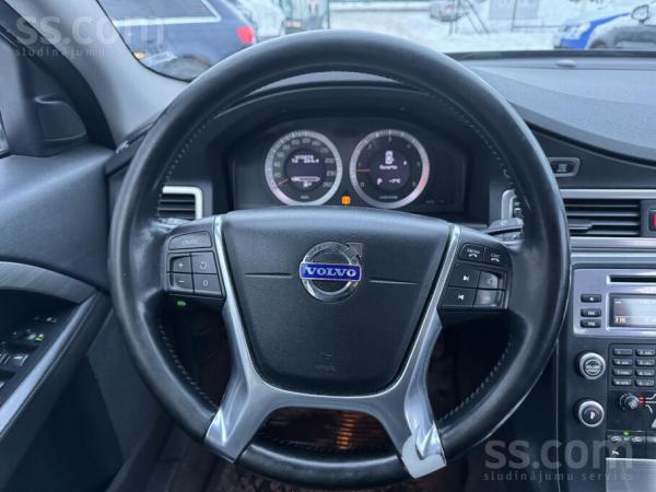Melns Volvo S80 2010 Rīga, ar dzinēja tilpumu 2.00 L un nobraukumu 416 tūkst. km par 3900 €, foto 10 vietnē AUTOMOTO.COM.LV