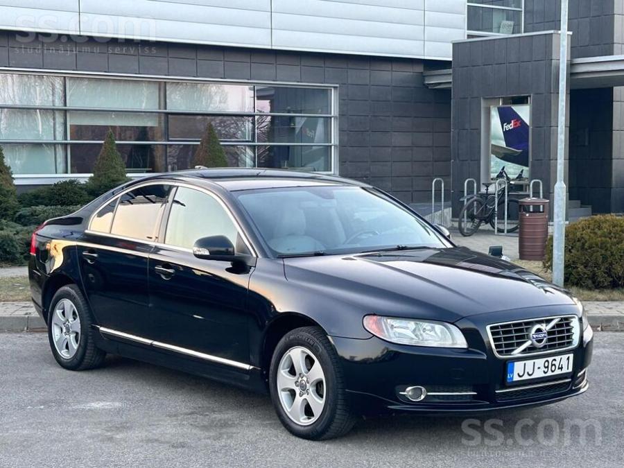Melns Volvo S80 2010 Rīga, ar dzinēja tilpumu 2.00 L un nobraukumu 0 tūkst. km par 2950 €, foto 6 vietnē AUTOMOTO.COM.LV