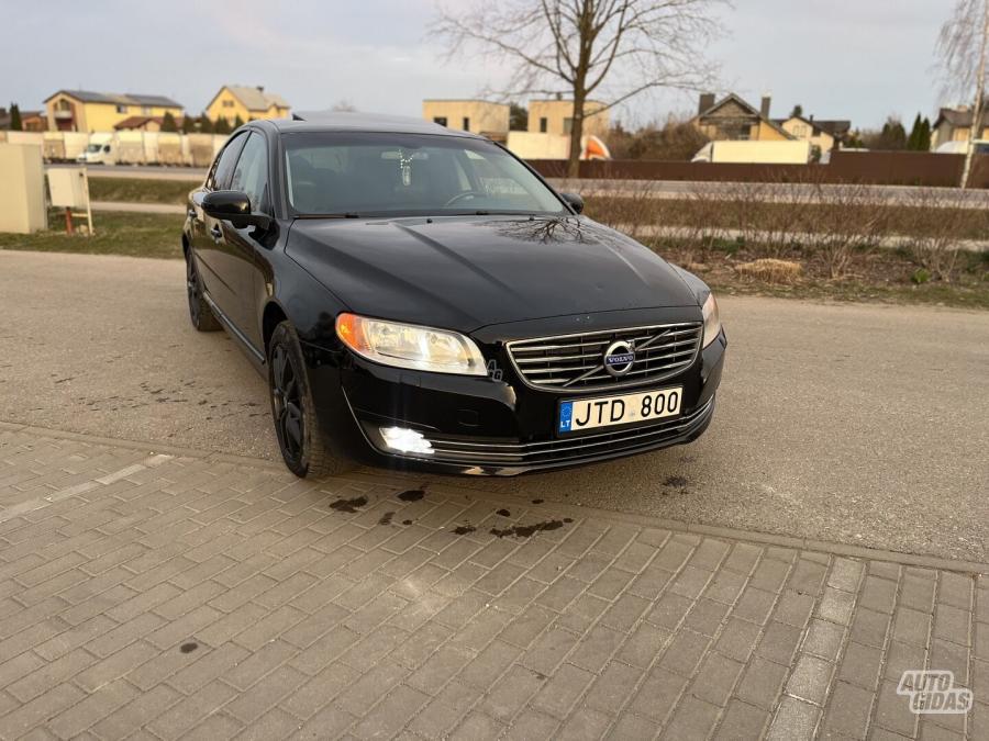 Melns Volvo S80 2010 Kauņa, ar dzinēja tilpumu 3.20 L un nobraukumu 239 tūkst. km par 5200 €, foto 3 vietnē AUTOMOTO.COM.LV