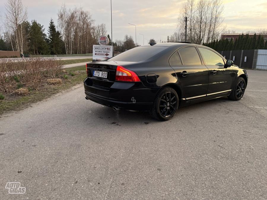 Melns Volvo S80 2010 Kauņa, ar dzinēja tilpumu 3.20 L un nobraukumu 239 tūkst. km par 5200 €, foto 5 vietnē AUTOMOTO.COM.LV