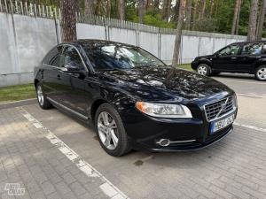 Black Volvo S80 2010 in Alytus, with an engine capacity of 2.40 L and mileage of 624 thousand km for 3600 €, photo 8 on AUTOMOTO.COM.LV