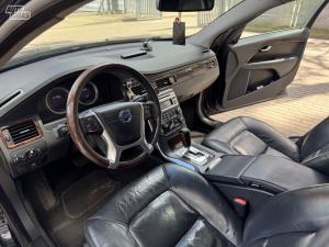 Black Volvo S80 2010 in Alytus, with an engine capacity of 2.40 L and mileage of 624 thousand km for 3600 €, photo 12 on AUTOMOTO.COM.LV