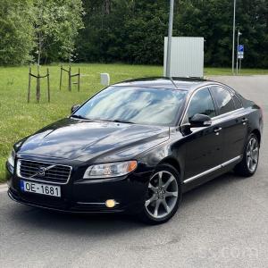 Black Volvo S80 2010 in Jelgava, with an engine capacity of 2.40 L and mileage of 133 thousand km for 5950 €, photo  on AUTOMOTO.COM.LV