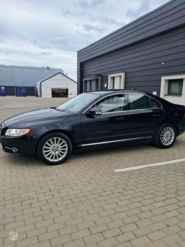 Melns Volvo S80 2010 Kauņa, ar dzinēja tilpumu 2.40 L un nobraukumu 320 tūkst. km par 4950 €, foto 10 vietnē AUTOMOTO.COM.LV