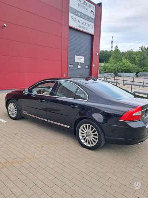 Melns Volvo S80 2010 Kauņa, ar dzinēja tilpumu 2.40 L un nobraukumu 320 tūkst. km par 4950 €, foto 20 vietnē AUTOMOTO.COM.LV