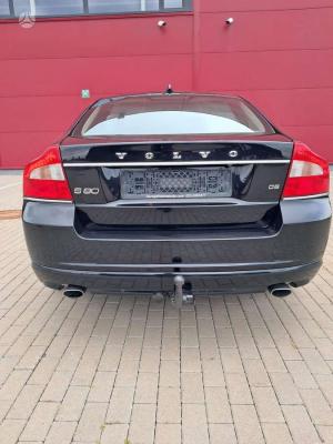 Melns Volvo S80 2010 Kauņa, ar dzinēja tilpumu 2.40 L un nobraukumu 320 tūkst. km par 4950 €, foto 21 vietnē AUTOMOTO.COM.LV