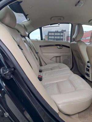 Melns Volvo S80 2010 Kauņa, ar dzinēja tilpumu 2.40 L un nobraukumu 320 tūkst. km par 4950 €, foto 32 vietnē AUTOMOTO.COM.LV