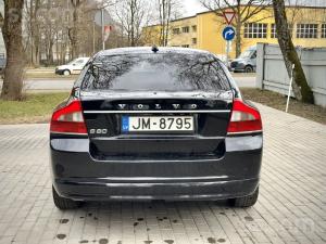 Melns Volvo S80 2010 Rīga, ar dzinēja tilpumu 2.00 L un nobraukumu 336 tūkst. km par 3300 €, foto 7 vietnē AUTOMOTO.COM.LV